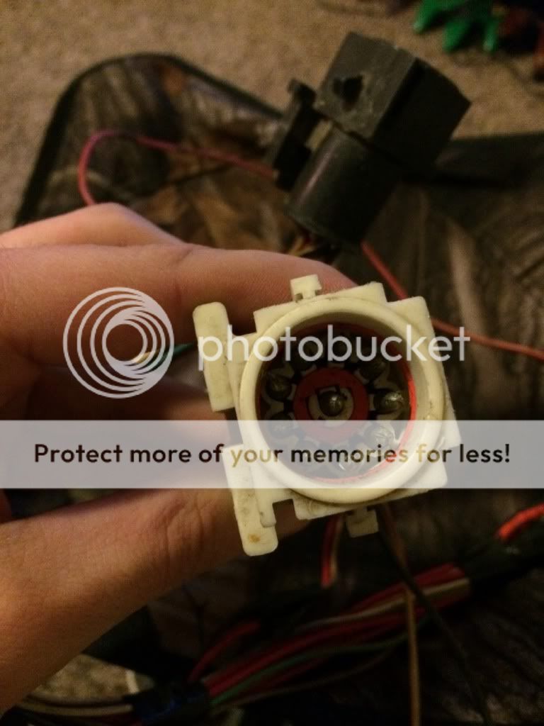 How do I de-pin the 10 pin connector ? | Ford Mustang Forums